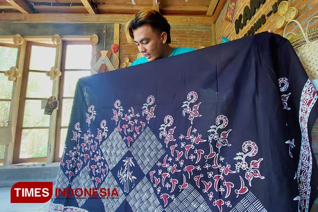 Jadi Tanda Pergantian Musim, Bunga Sriwil Kutil Jadi Motif Baru Batik ...